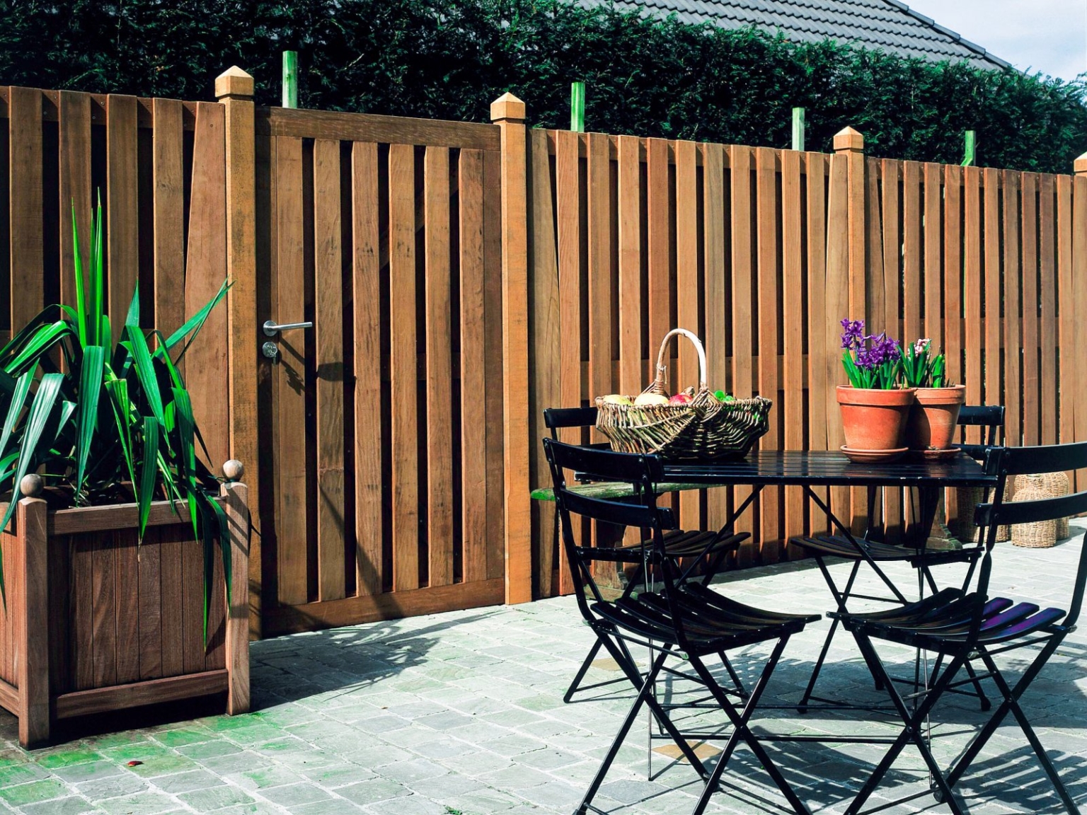 Palissades en bois exotique - Arvor Clôtures